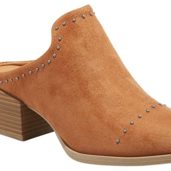 Universal Thread | Shoes | Universal Thread Crista Studded Heeled Mules ...